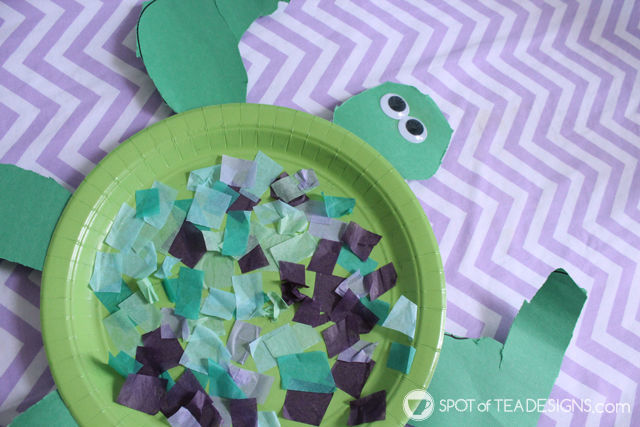 Sea Turtle Paper Plate Kids Craft - Great for preschoolers